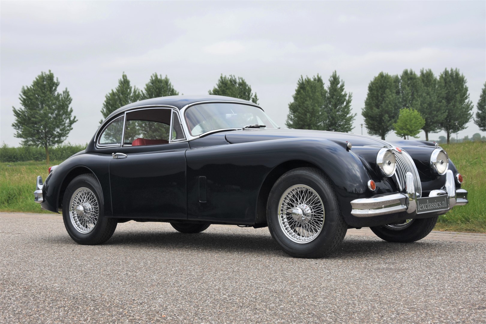 Jaguar XK150 FHC kopen? Bel Lex Classics Waalwijk 0416 342 474