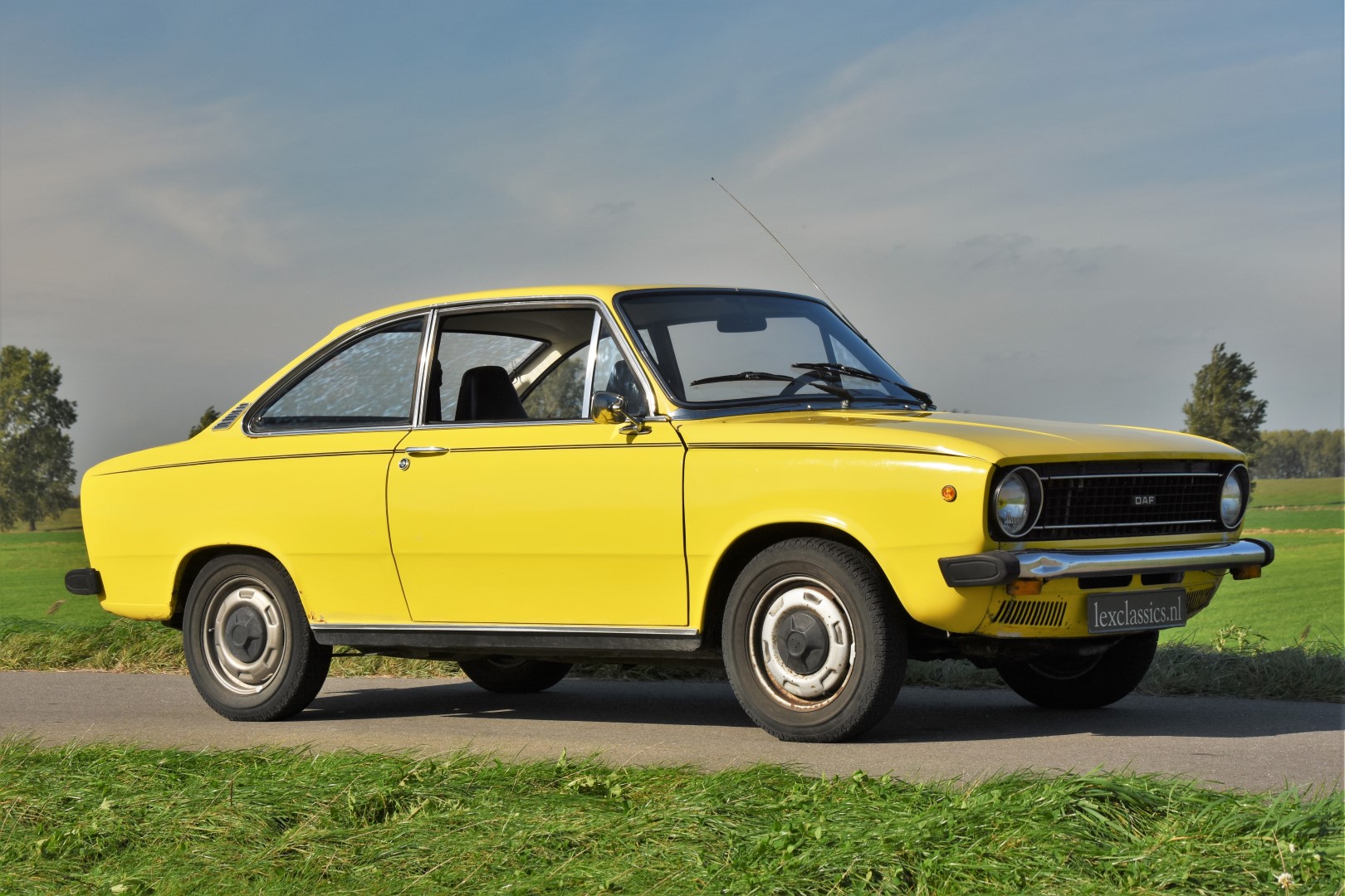 Looking for a DAF 66 Variomatic Super Luxe Coupe? Lex Classics +31 416 ...